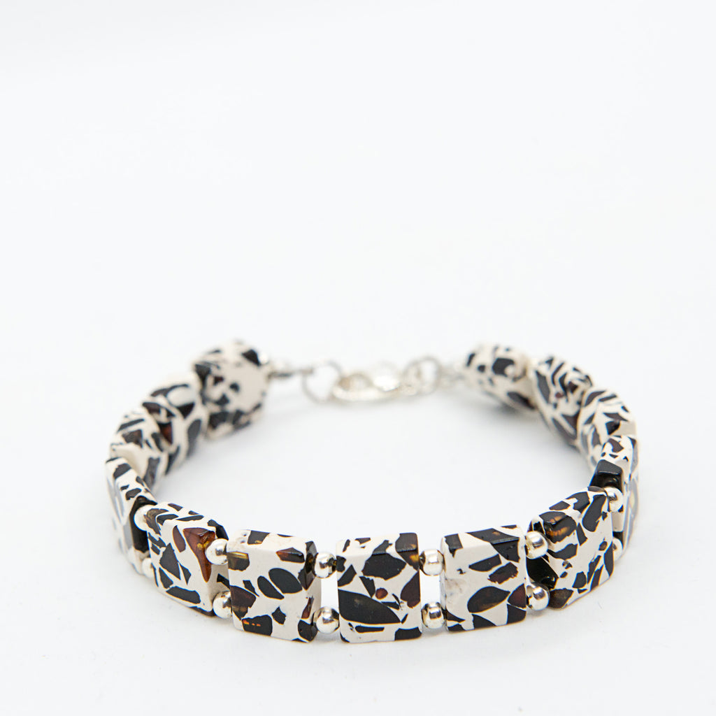 Bracelet with Amber – Ruta European Artistry